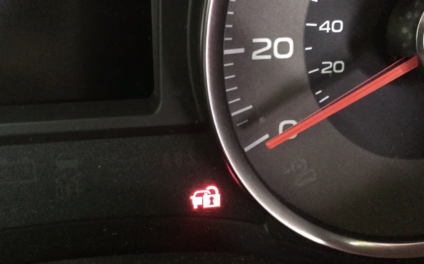 What is the Lighted Padlock Icon on My Dashboard and Why Won't My Car ...